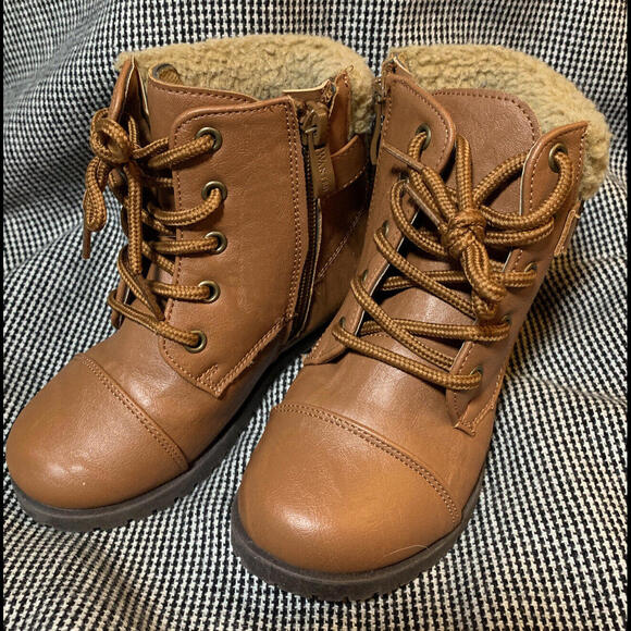 Wanted | Shoes | Wanted Girls Boots Brown Laceup With Zipper Granny ...